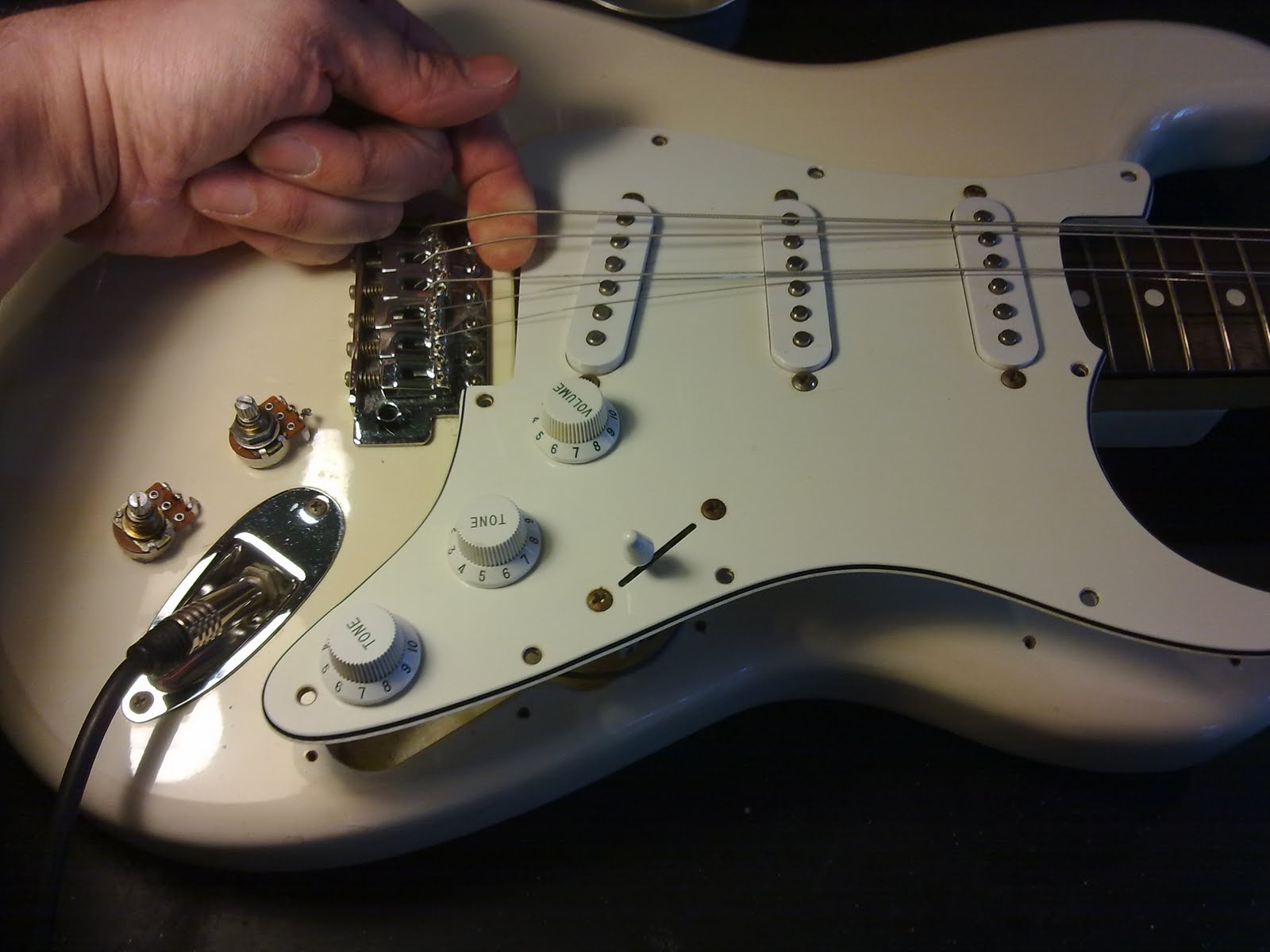 HT Guitars: Fralin Blender Mod