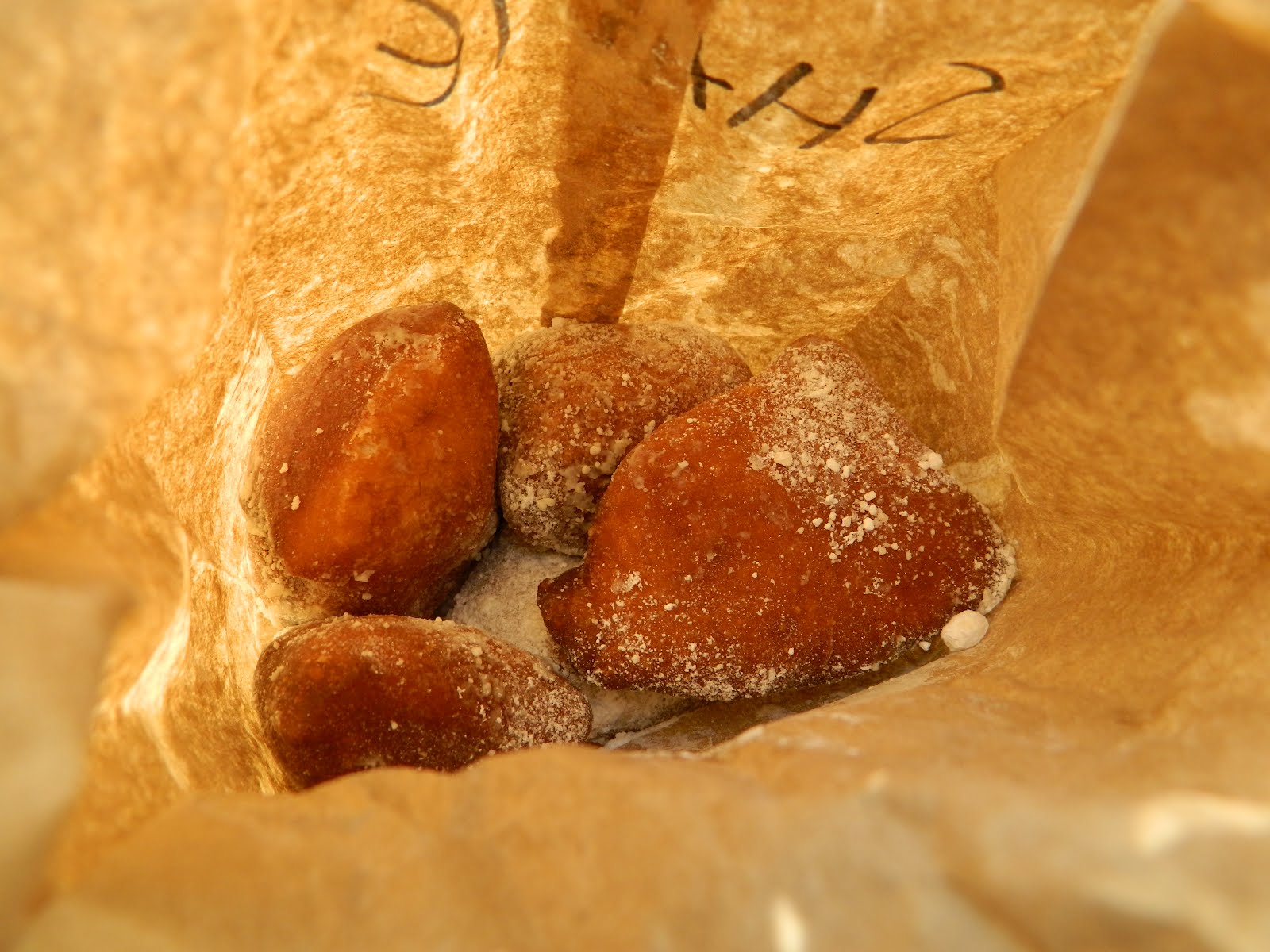 PostGradChic: Devil's Teeth Baking Co.