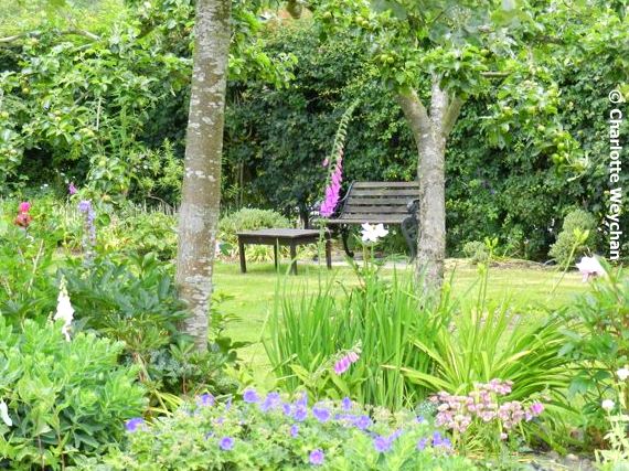 Small is Beautiful II - Old Buckhurst, Kent