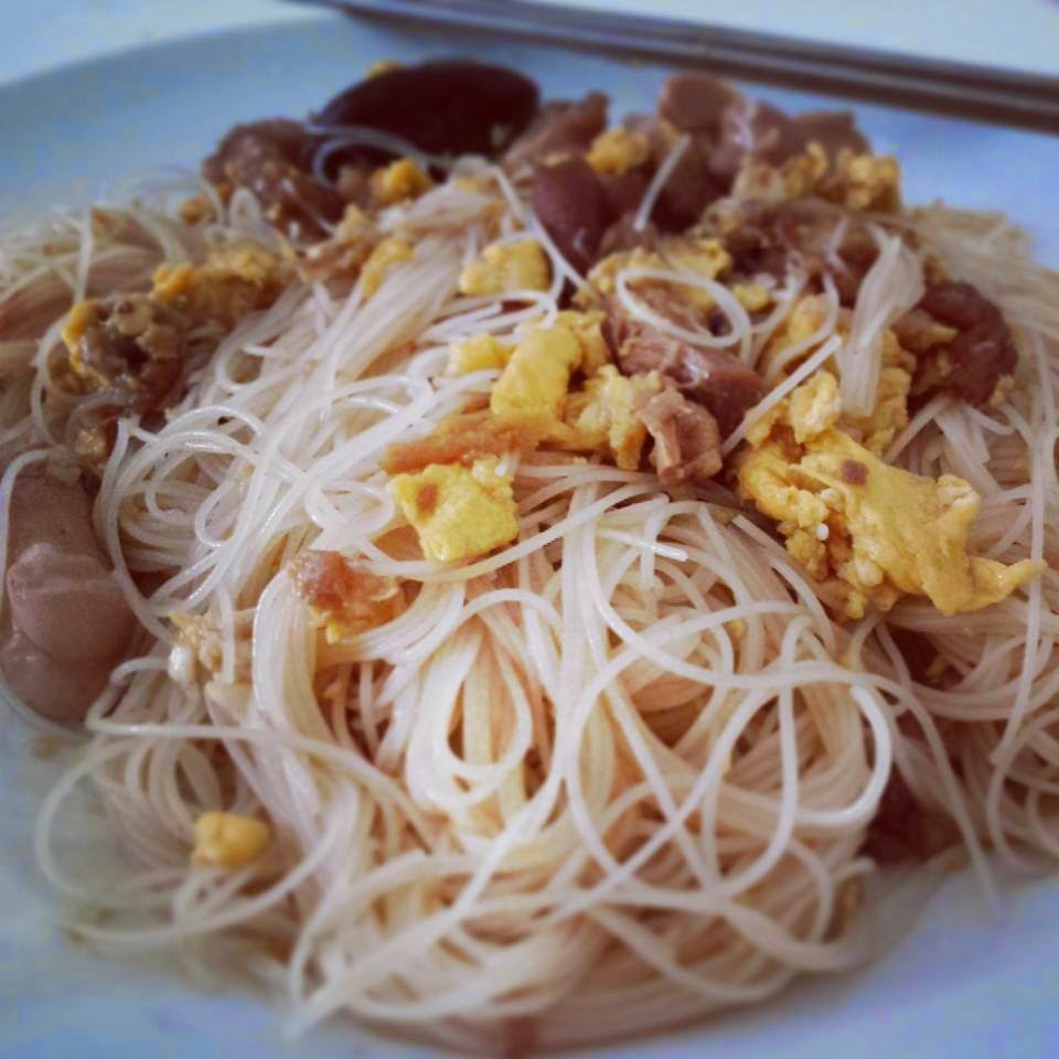 Little Cookery Book: Fried Bee Hoon