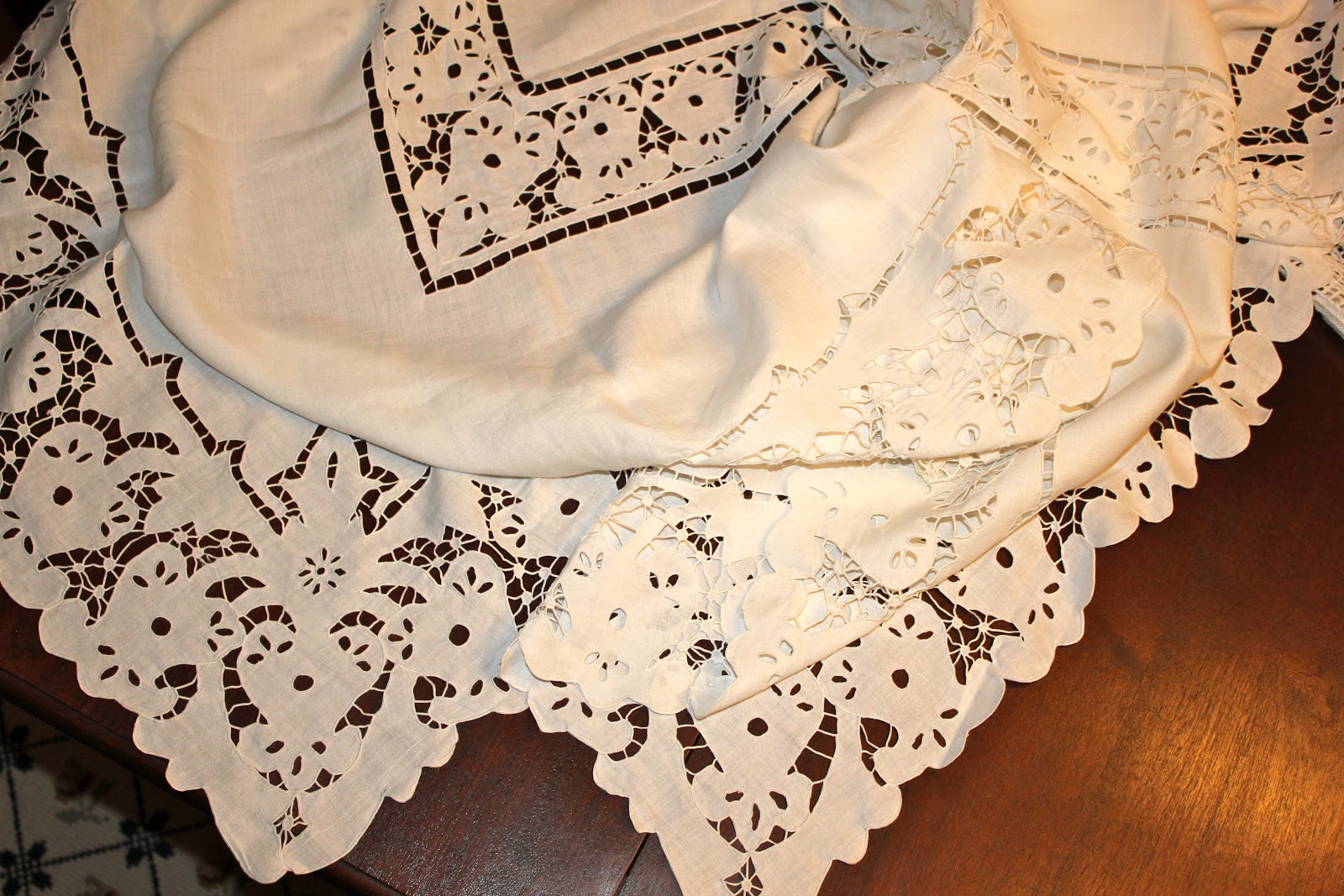 MymArte: Bordado richelieu