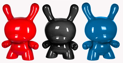 Dunny Addicts: Preview: Kidrobot Art Giants (4' Dunny & 30" Labbit Stools)