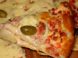 Delícias da Neidica - Por Neide Ramos: Pizza de liquidificador de sardinha