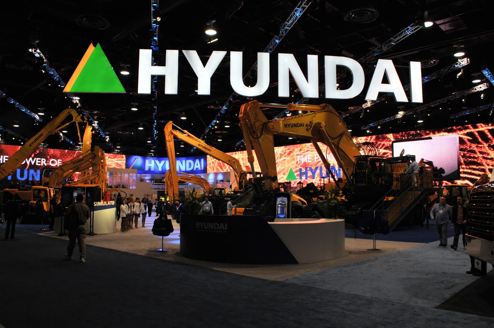 Hyundai Booth - Con Expo - Vegas : The Spot Focus Technology Package
