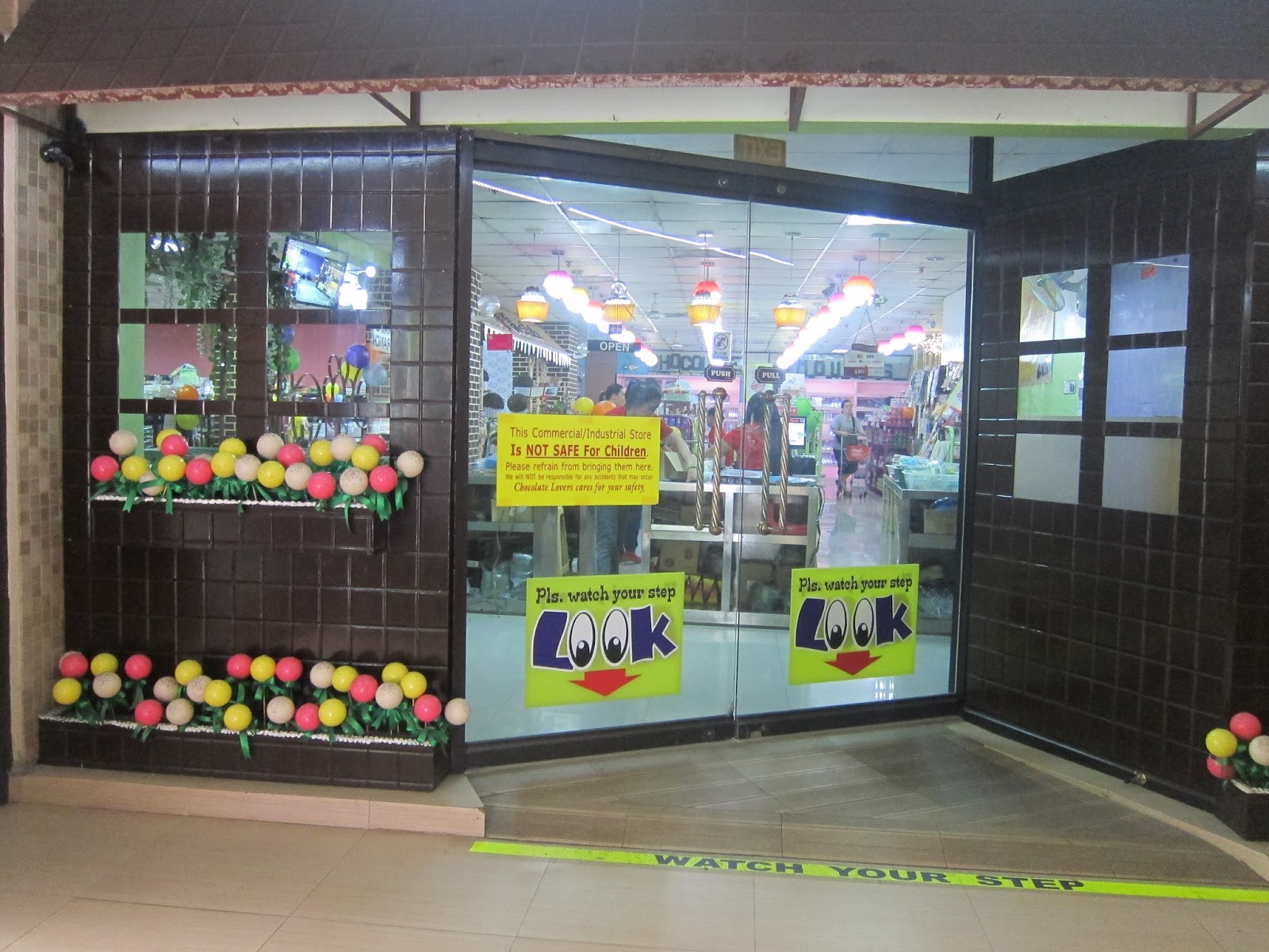 Zuriesmom: Chocolate Lovers in Cubao