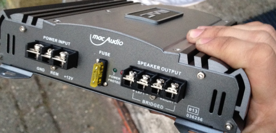 Autoversterker gids Benelux www.versterker-afstellen.nl: Standaard ...