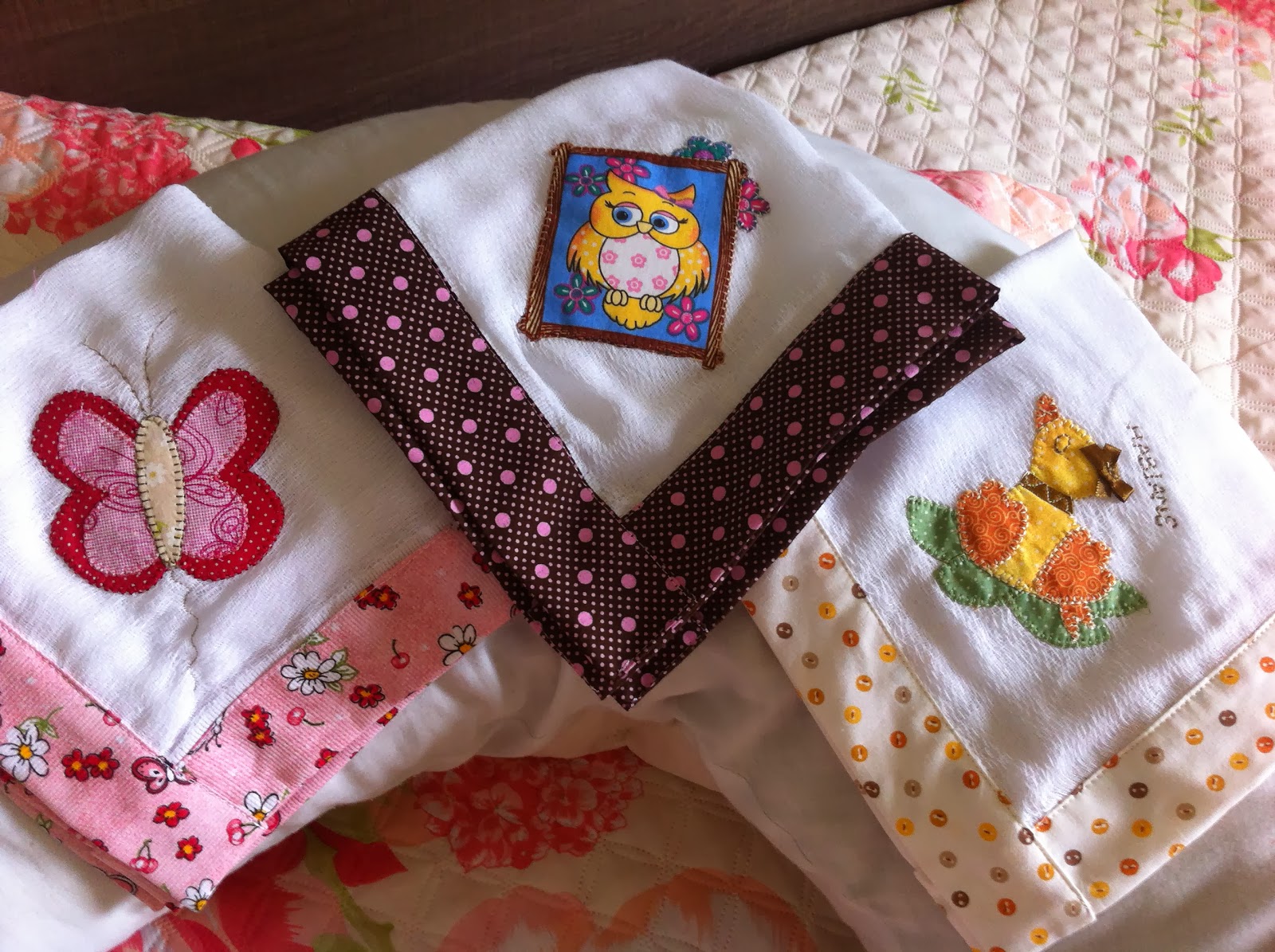 Cantinho da Mônica: Fronhas de Bebê e Fronhas de PatchAplique Personalizadas