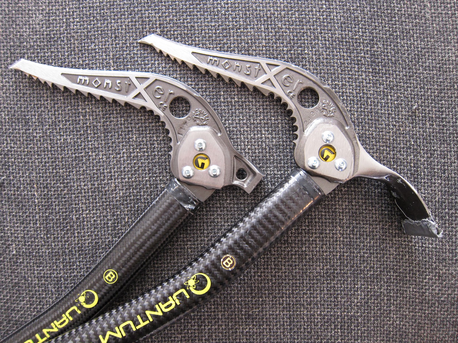 expeditionist.nl: Gear: Grivel Quantum Light ice axe
