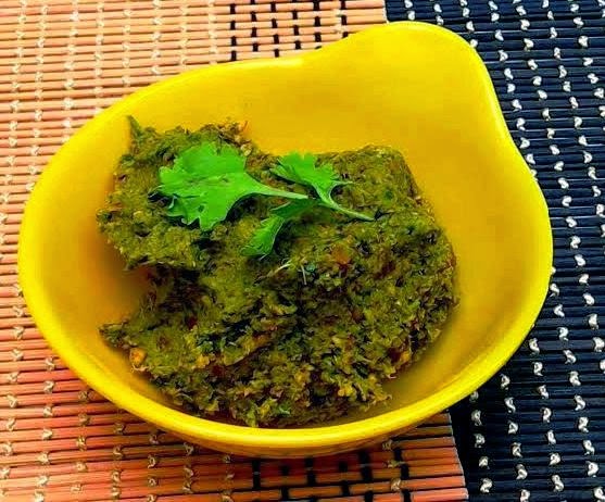 Traditional Kothumalli Chutney (Coriander Leaves Chutney) - Bhojana Recipes