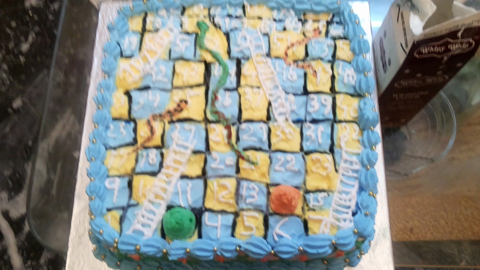 SNAKES & LADDERS CAKE Game Themed