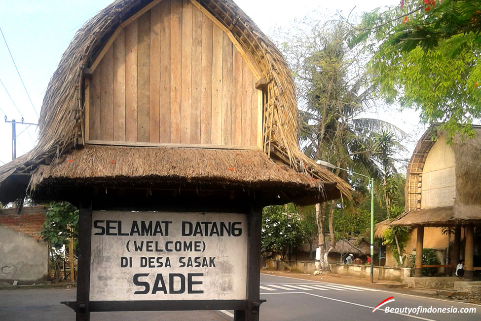 [7 Wonders] Desa Sasak Sade, Indah Alamnya, Ramah orangnya, Kaya Budayanya