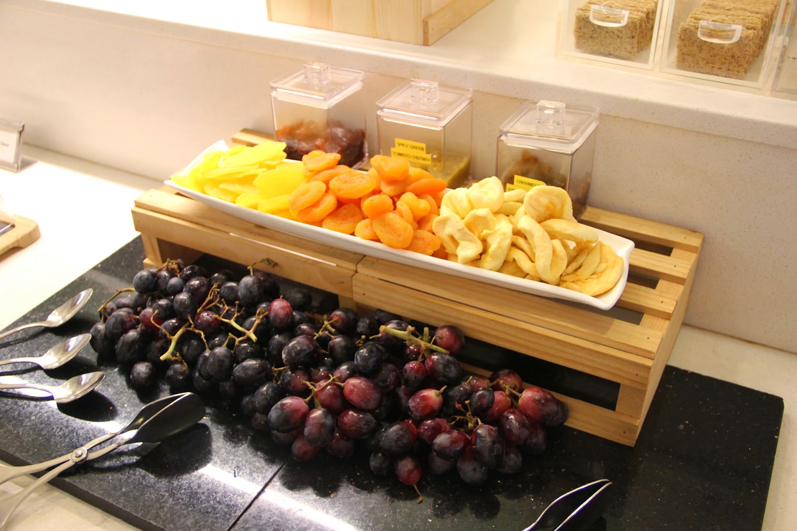 Indulge at Park, Grand Park City Hall Hotel lunch buffet Review | Award ...