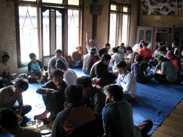 SMA PESANTREN TERPADU HAYATAN THAYYIBAH ~ Khairul Atma