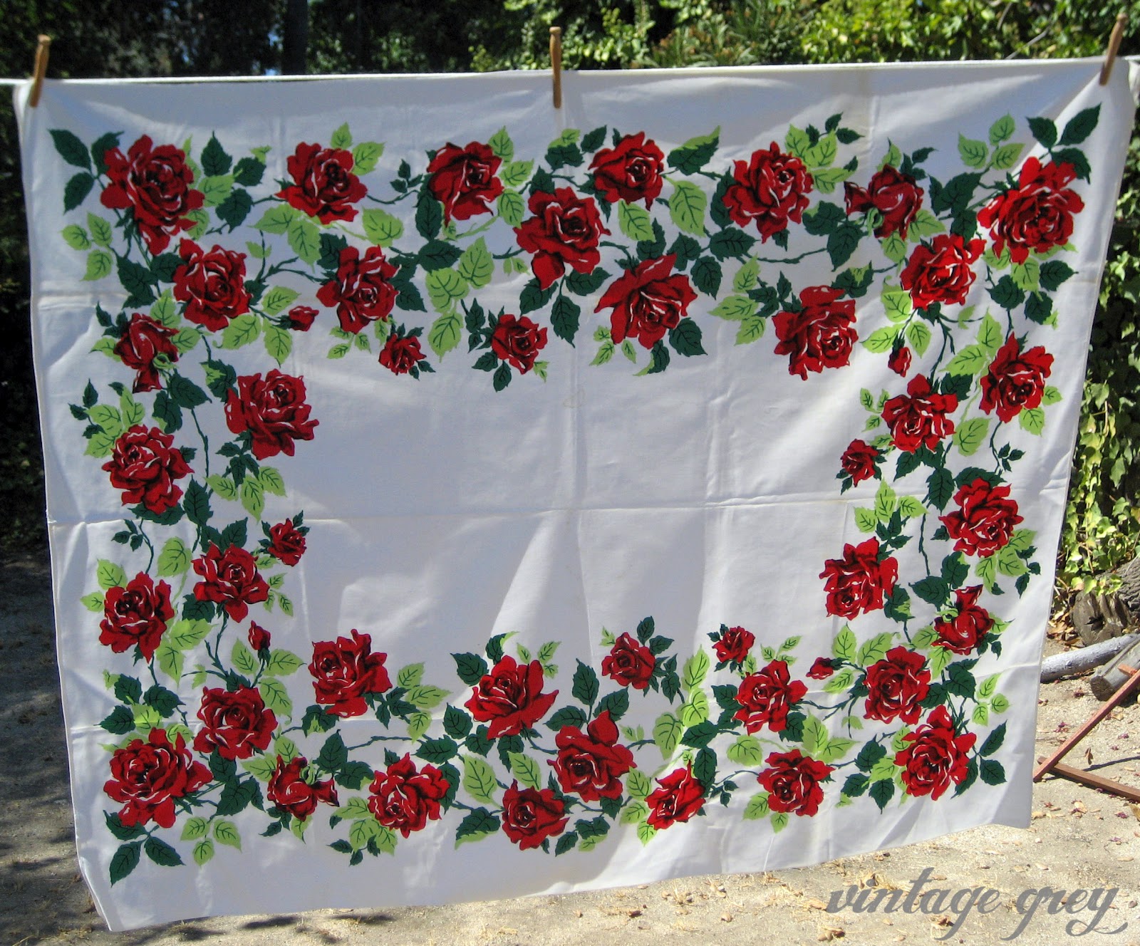 vintage grey: pretty roses and a winner