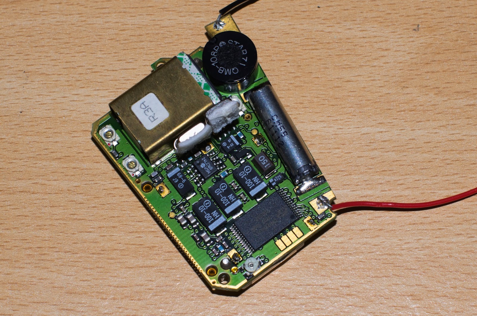 Reversatronics: Ericsson PTF-118 pager teardown