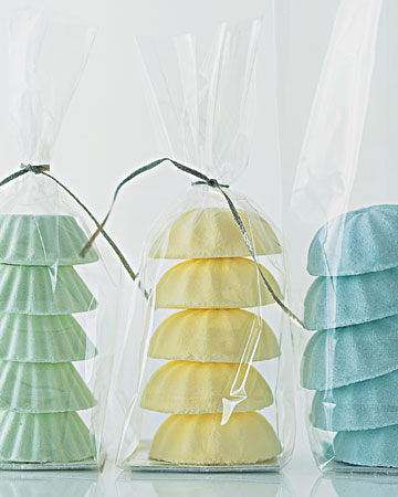 more than Chic: DIY: Bath Fizzies =)