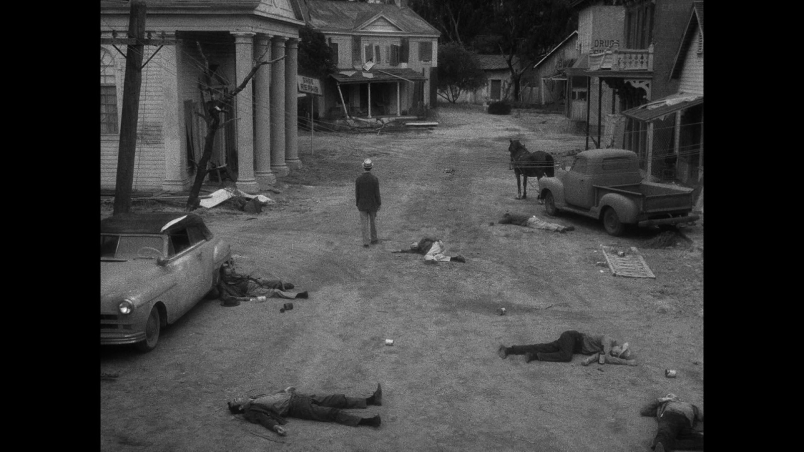 My Life in the Shadow of The Twilight Zone: Episode Spotlight: "The Old ...