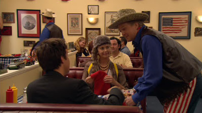 ARRESTED DEVELOPMENT: SEASON 3, EPISODE 3, "FORGET-ME-NOW" - Alternate ...