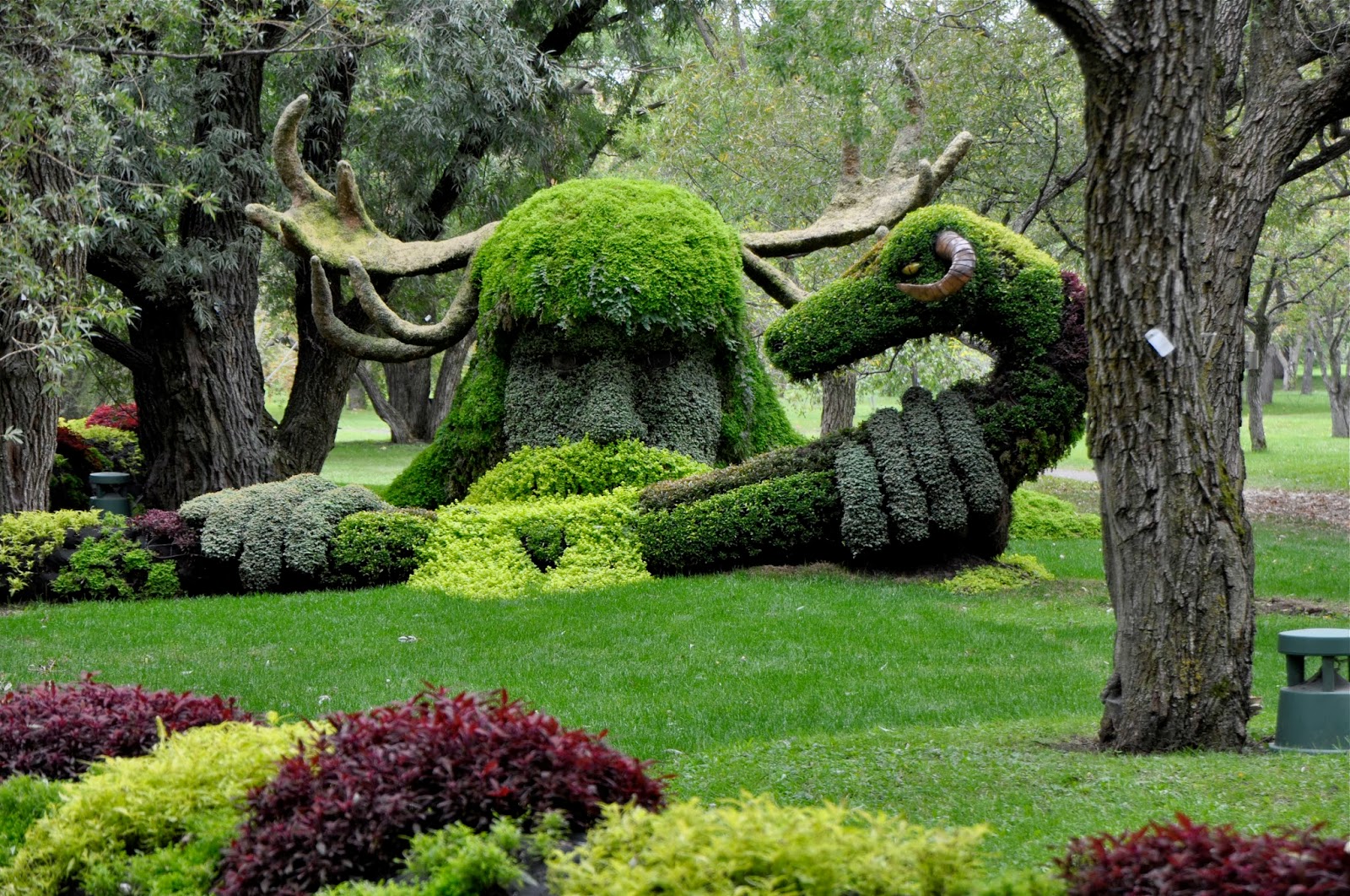 My Retiring Life: Part II - Mosaiculture - Montreal