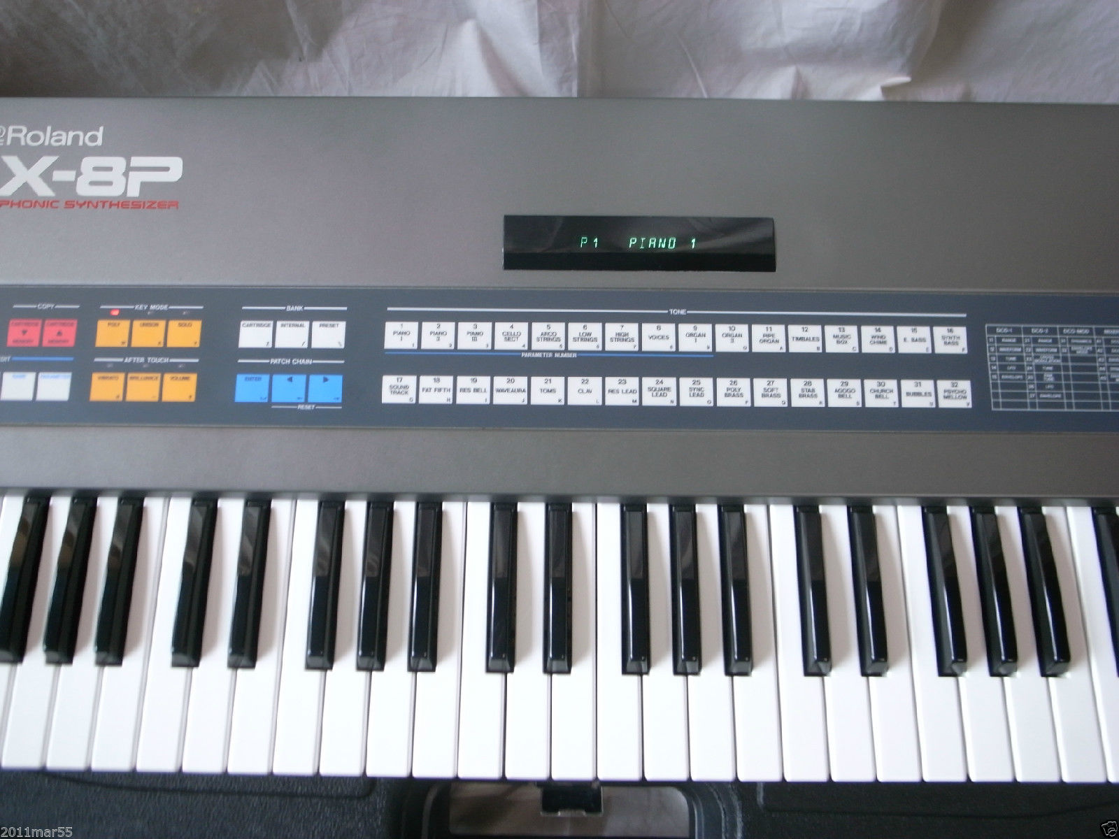 MATRIXSYNTH: Roland JX-8P POLYPHONIC SYNTHESIZER with Original Case SN ...