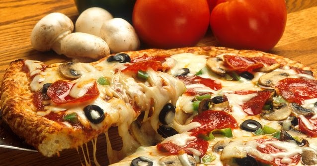 Resep pizza rumahan enak dan sederhana - Resep Makanan