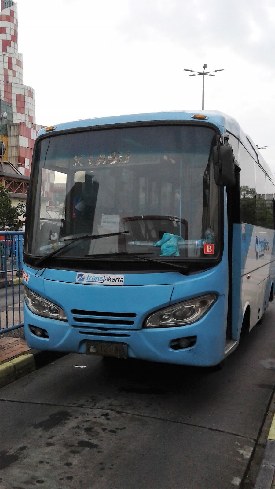 ~: TransJakarta Rute Blok M - Pondok Labu