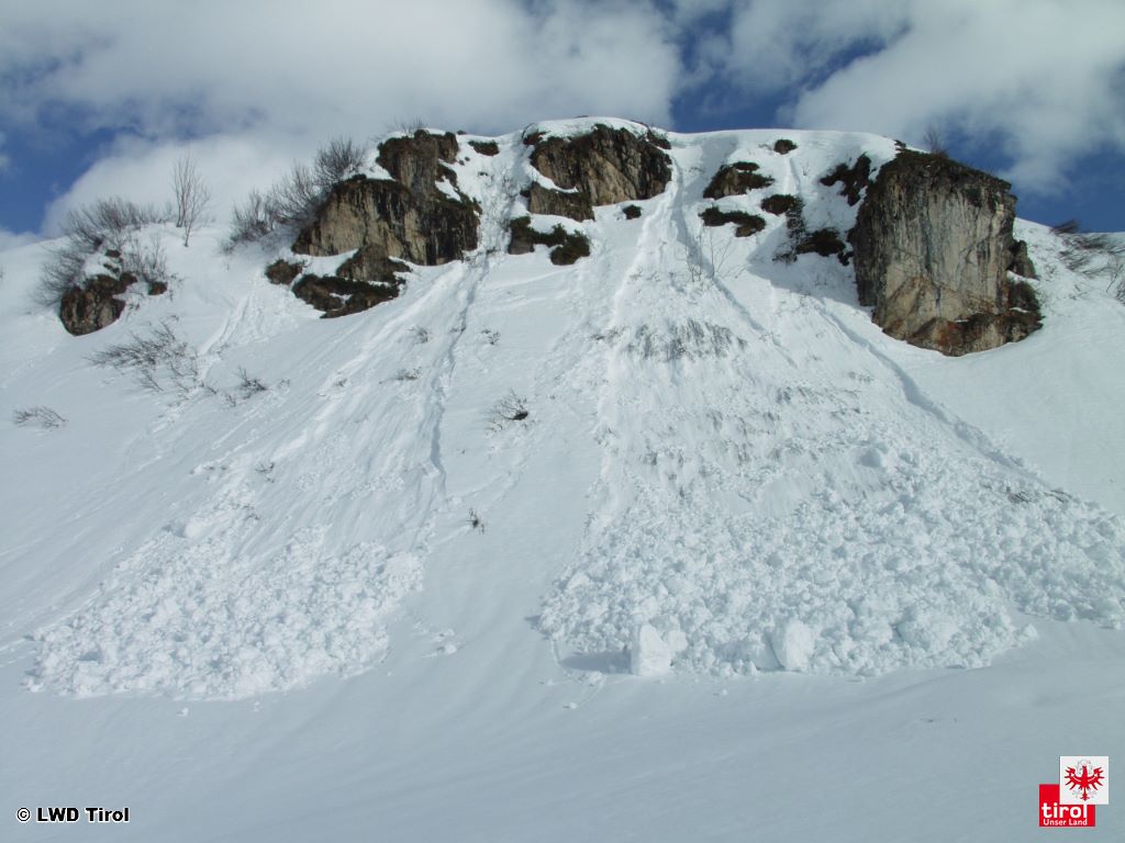 Loose Snow Avalanche