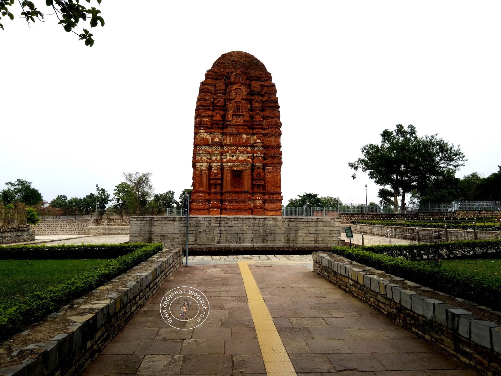 Sirpur Temple List सिरपुर के प्राचीन मंदिर स्मारक व किले के फोटो ...