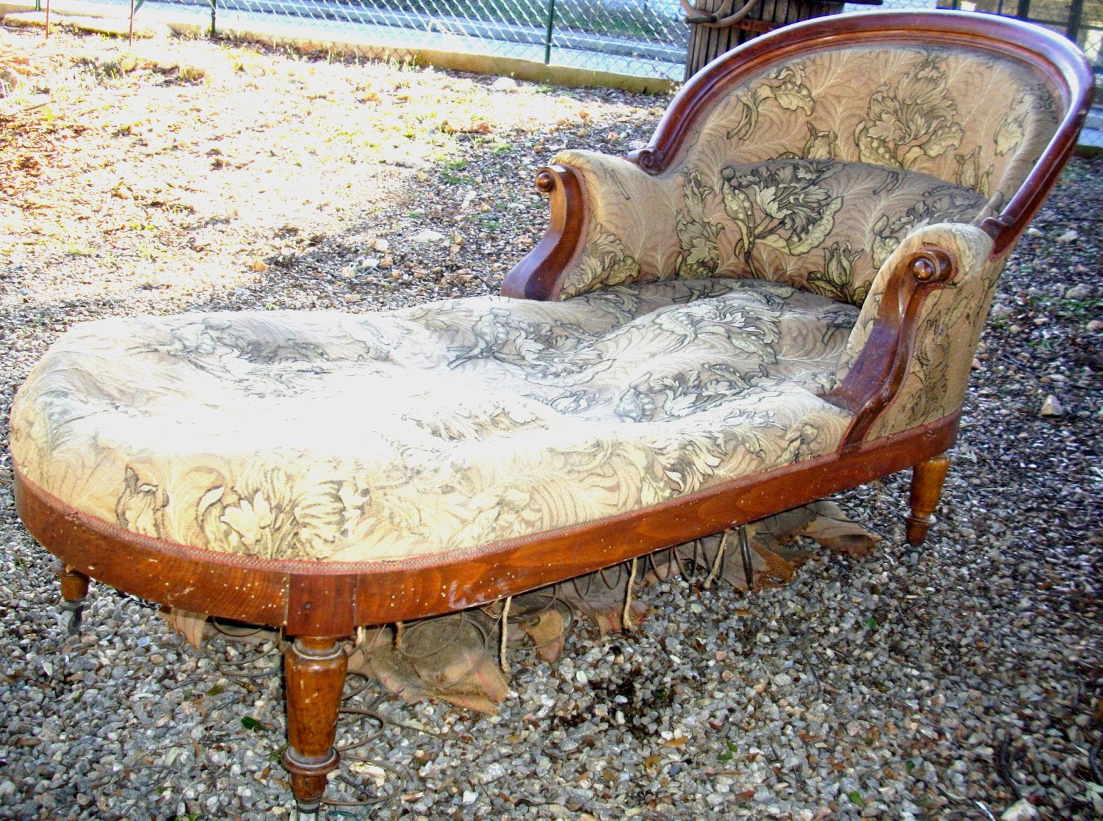 ancienne méridienne noyer d'époque XIXeme banquette fauteuil empire ...