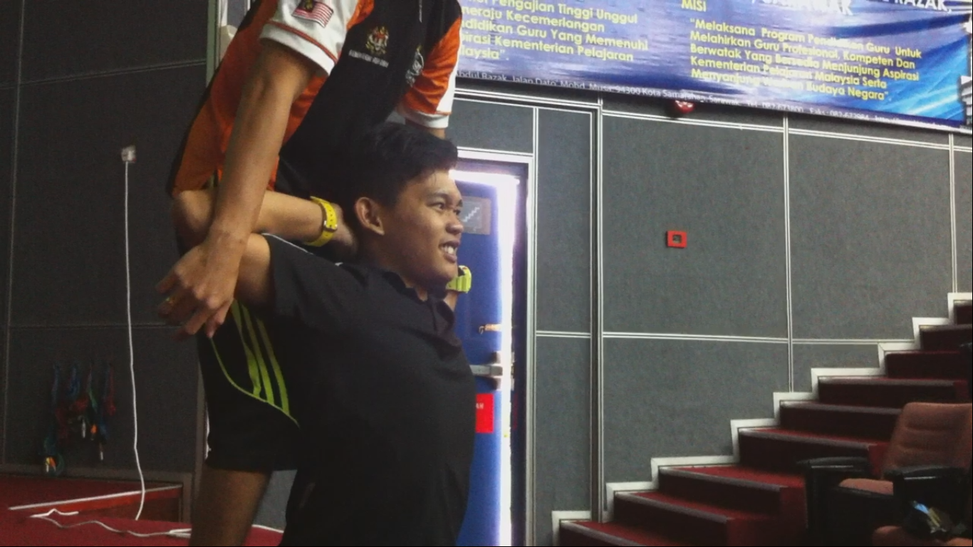 Muhazrin89: Rengangan PNF