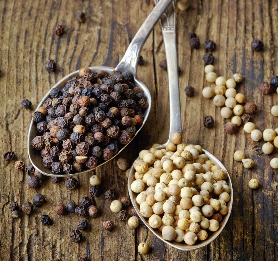 Manfaat Lada Hitam bagi Kesehatan dan Kecantikan - Obat Alami