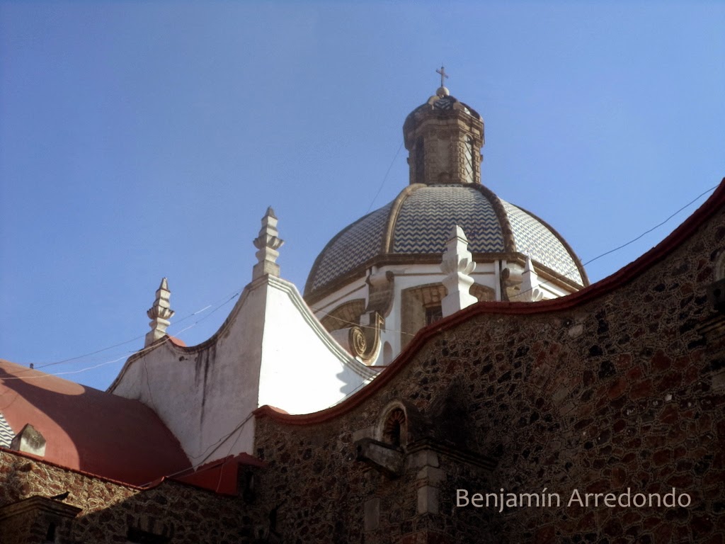 El Bable: Una breve descripción de Chalco y su Parroquia.