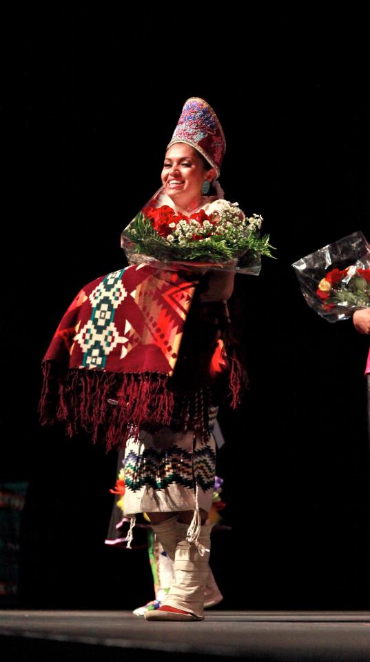 White Wolf : Shaylin Shabi (Navajo), Miss Native American USA 2012-2013