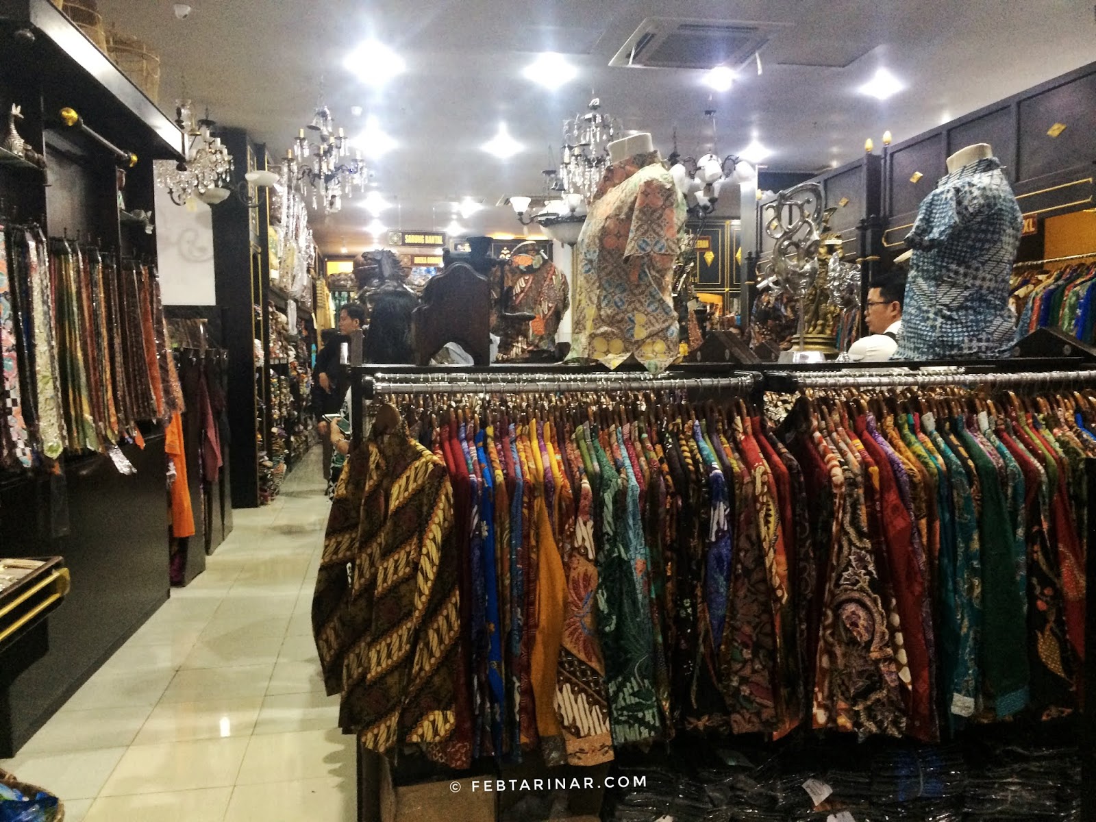 Explore Yogyakarta : Belanja di Hamzah Batik (Mirota Batik ...