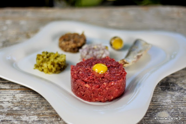Blog o gotowaniu - tradycyjna kuchnia: Tatar - befsztyk tatarski