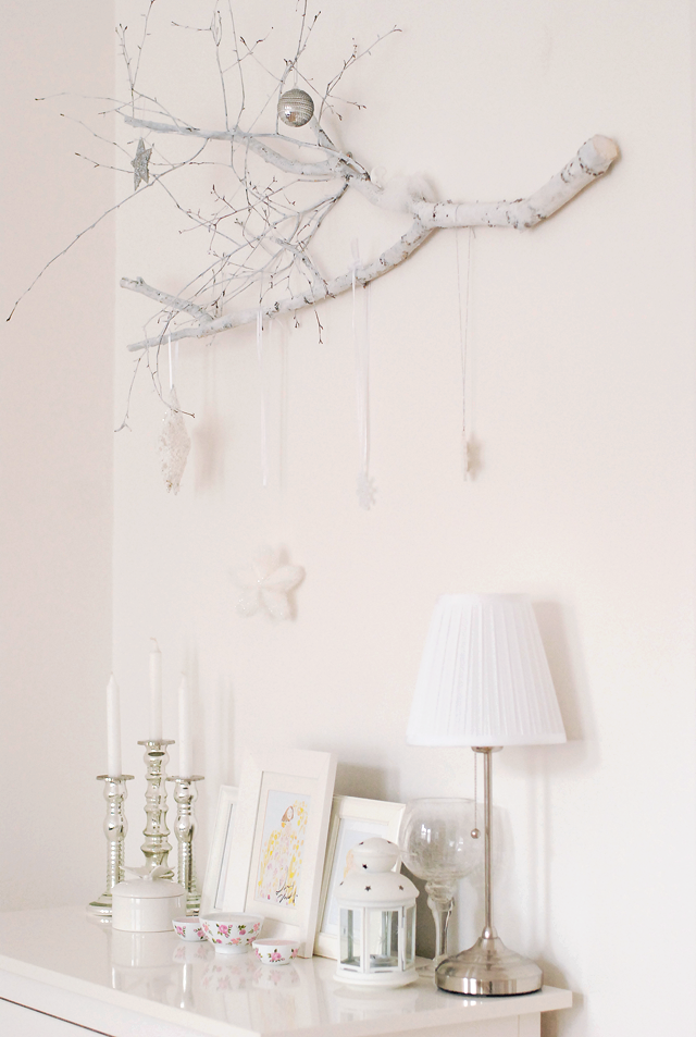 home decor: DIY branch hanger - Boulevard de Prague