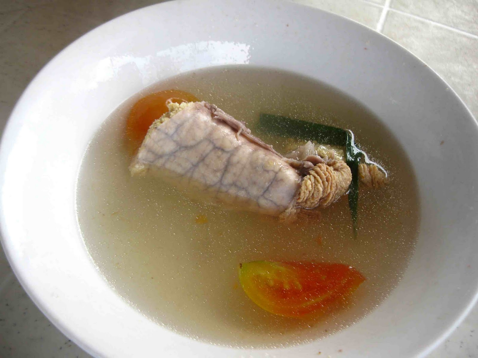 A Chef's Walk - Manila Food Reviews: Partebelle Tinola, Cebu - Tinola ...