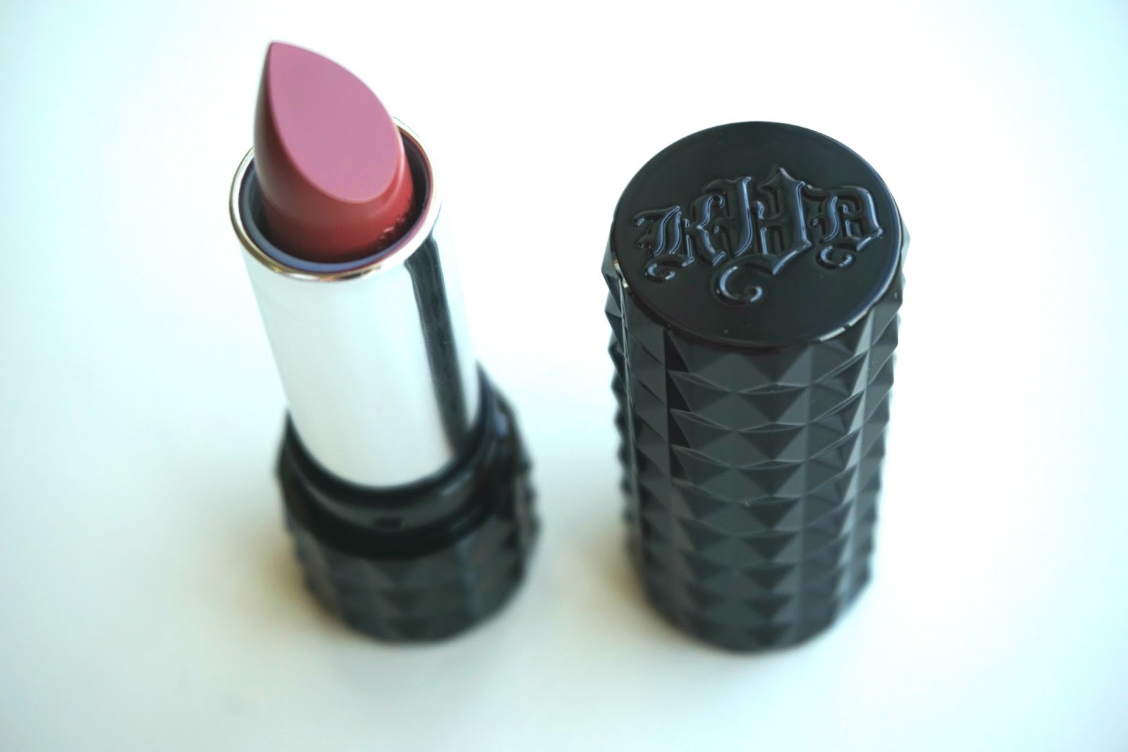 4ft8: Swatch and Review: Kat Von D Lovecraft, Cathedral, and Lolita