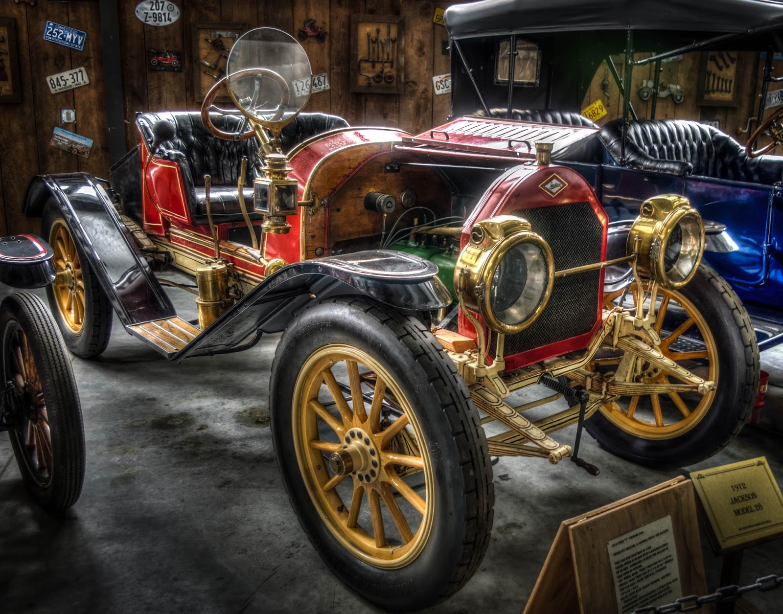 Thom Zehrfeld Photography : Antique Autos at WAAAM