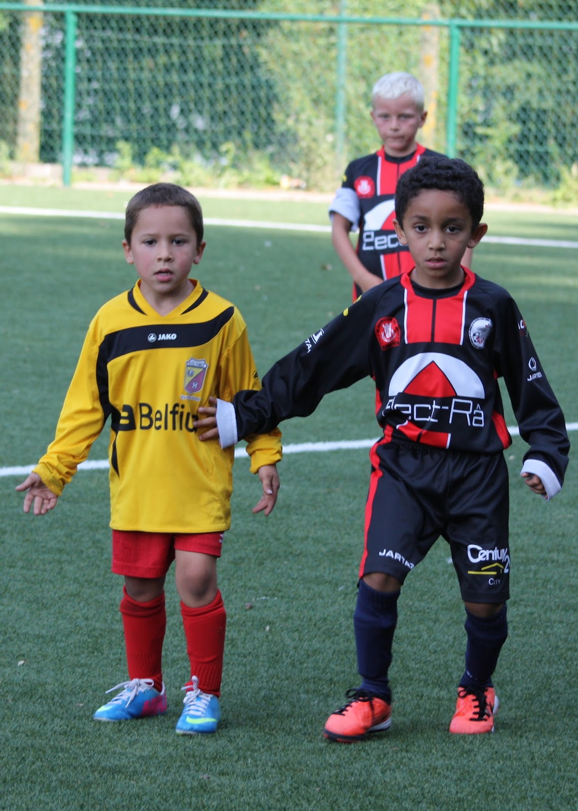 Steven foot Tubize de 2012 a 2014 : Match amical U11 Aet B contre le FC ...