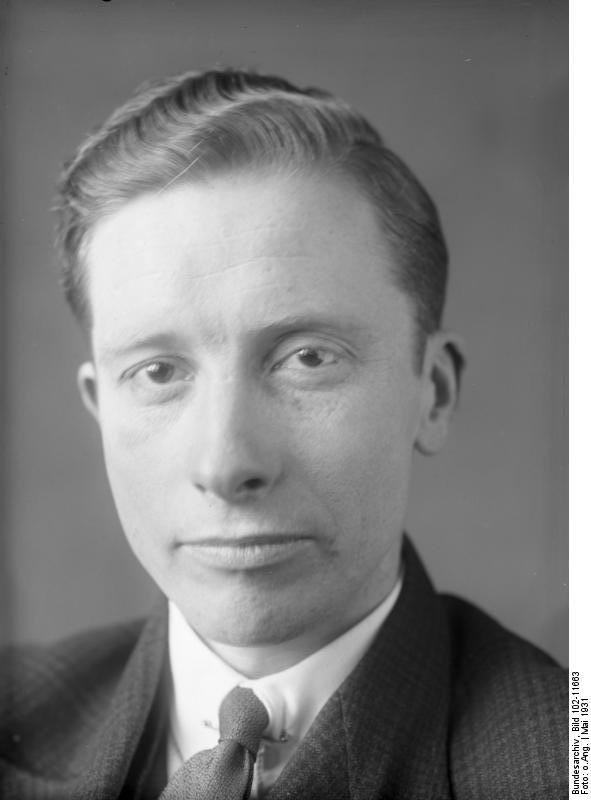 La Basque Bondissante: El reportero y el militar clasista