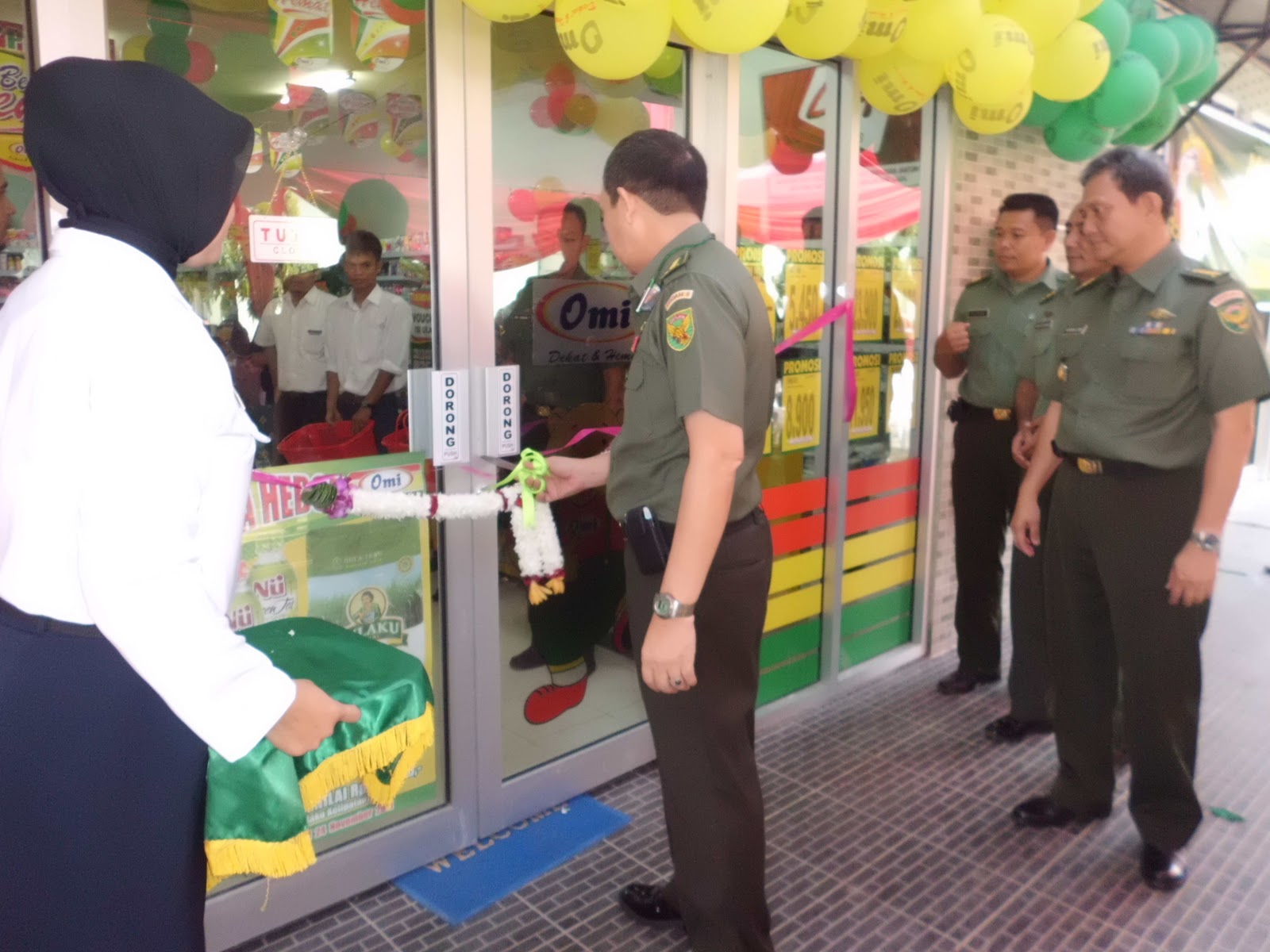 Kesdam II/Sriwijaya: Peresmian Mini Market OMI Primkop Hesti Wira Sakti