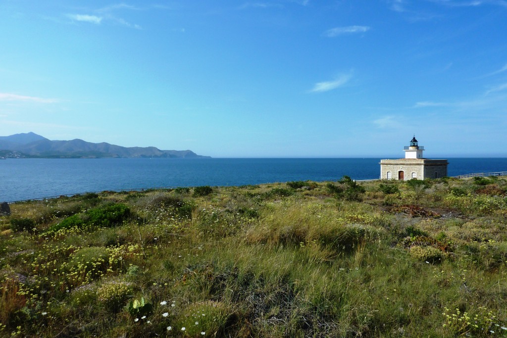 Vuelta Ibérica de los Faros: E0488 - Faro de Punta S´Arenella