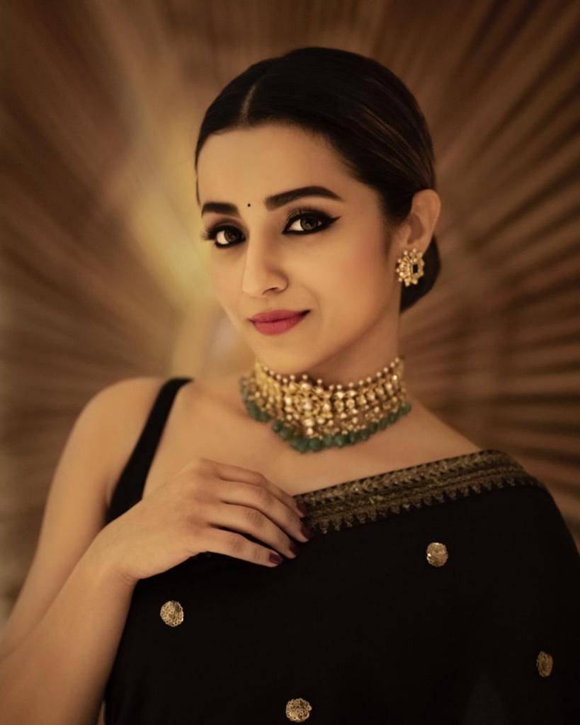 Trisha at Asianet Film Award Event - Hollywood | Tollywood | Bollywood ...