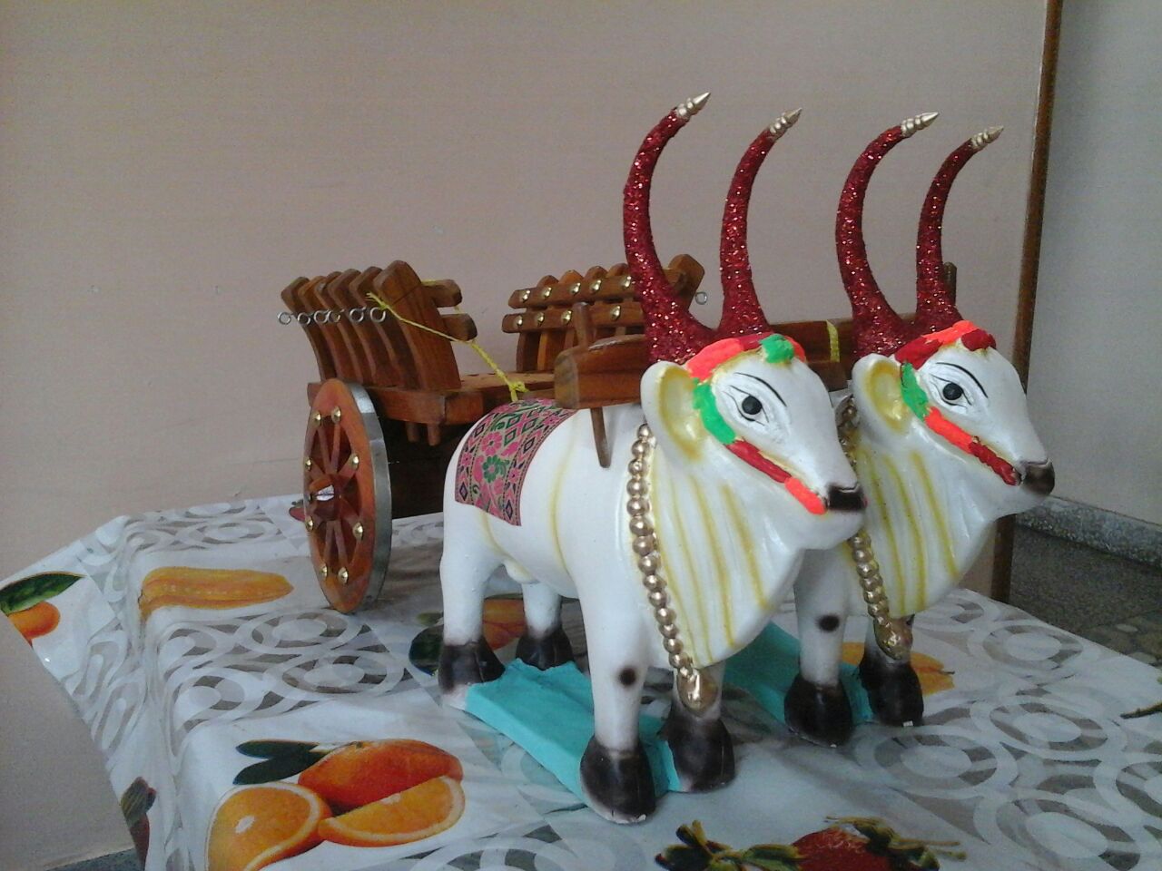 दिमाखदार लाकडी बैलगाडी: BAILGADI