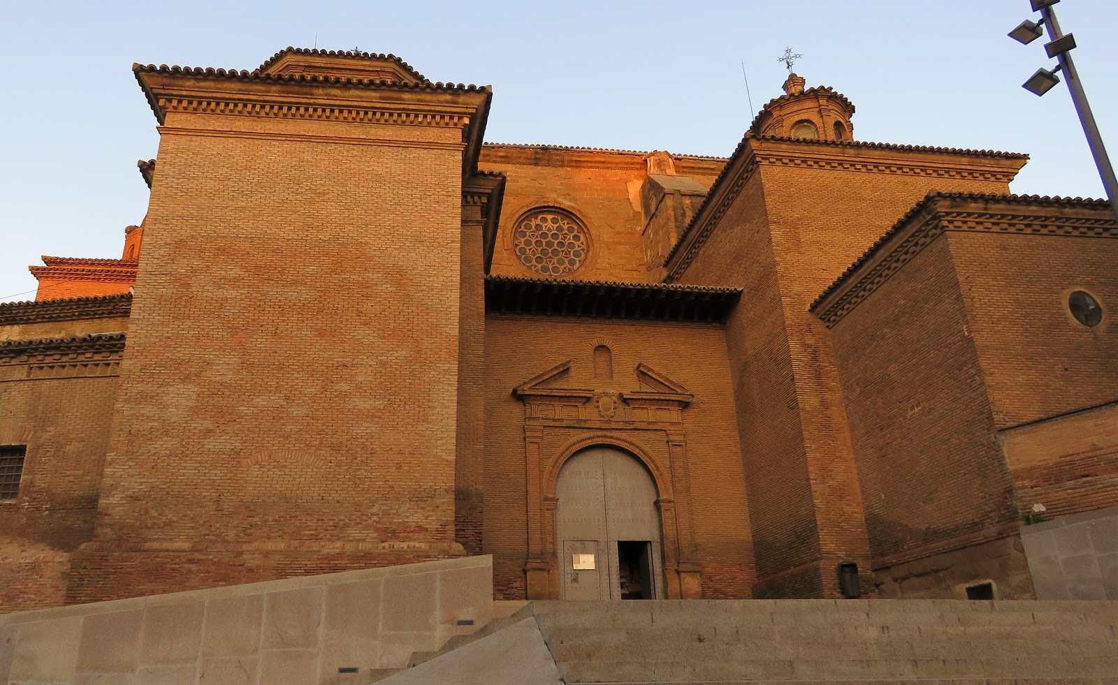 10 lugares imprescindibles que ver en Barbastro en una mañana ...