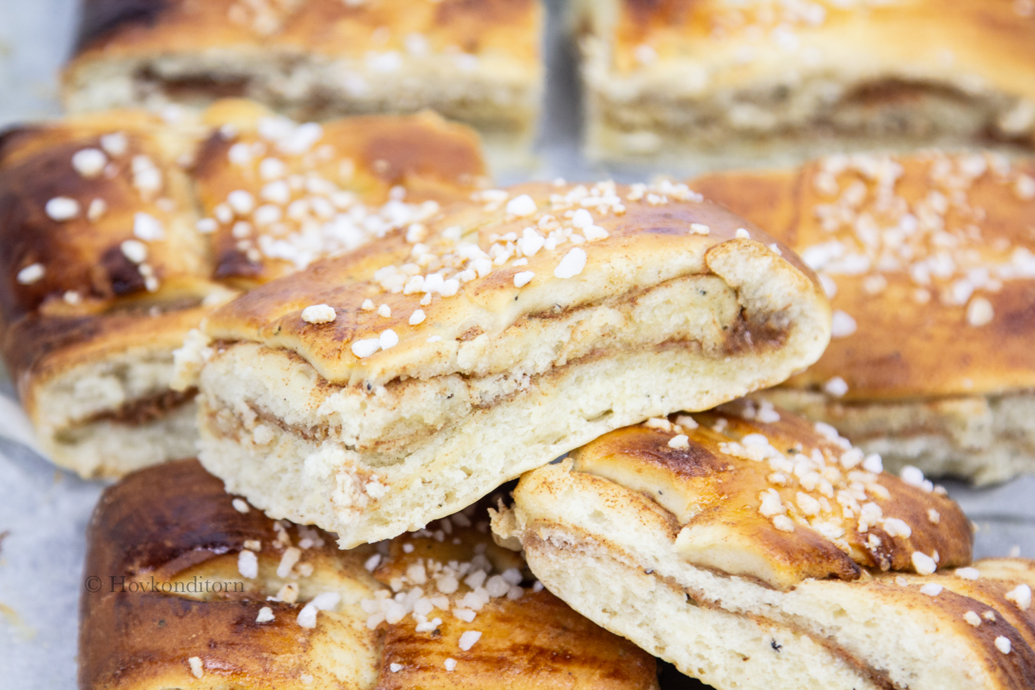 Cinnamon Buns in a Pan