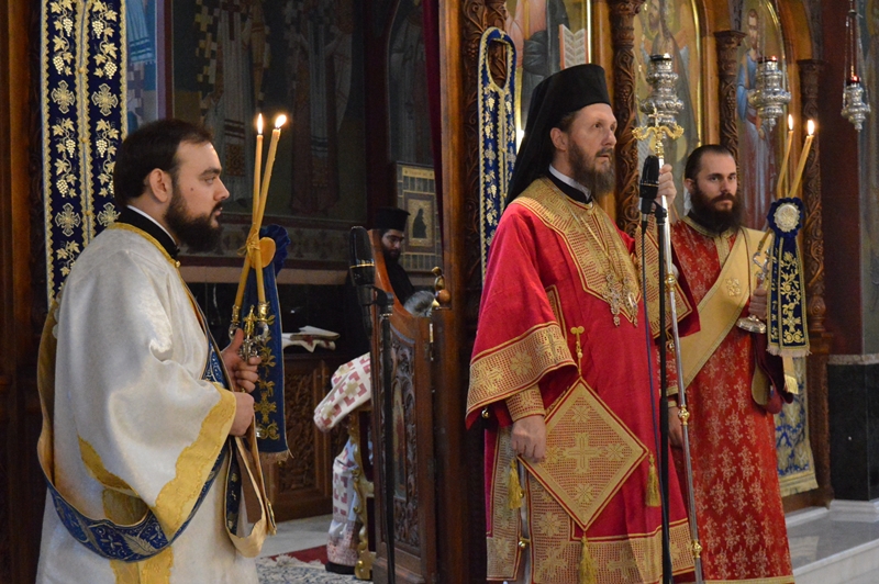 ΙΣΤΟΓΡΑΦΟΣ: ΠΛΕΙΑΣ ΑΡΧΙΕΡΕΩΝ ΚΑΙ ΠΛΗΘΟΣ ΠΙΣΤΩΝ ΣΤΑ ΟΝΟΜΑΣΤΗΡΙΑ ΤΟΥ ...