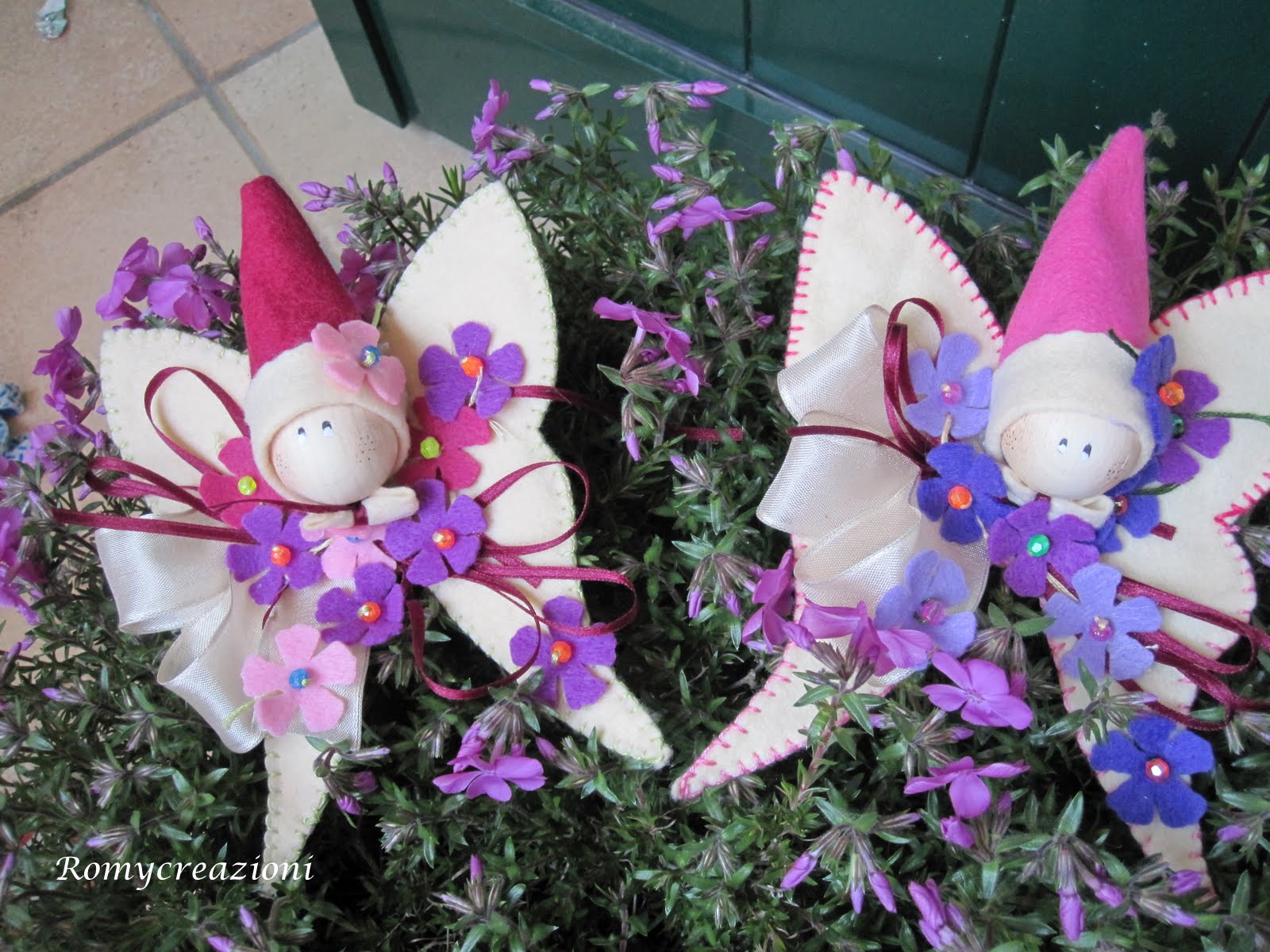 ROMYCREAZIONI: FATINE DEI FIORI IN VOLO