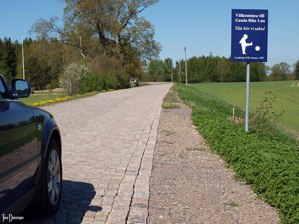 Vi åker på gamla Riksettan